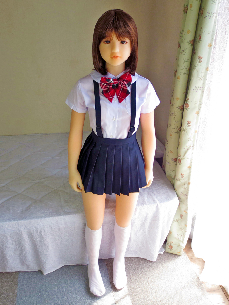 女の子 吊りスカート: (6) うちの子